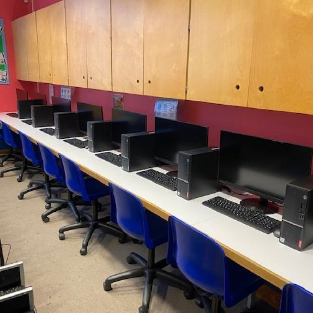 Portishead Primary School - New PCs for the Computer Room